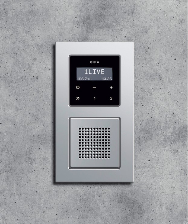 Podtynkowe radio z RDS Gira E22