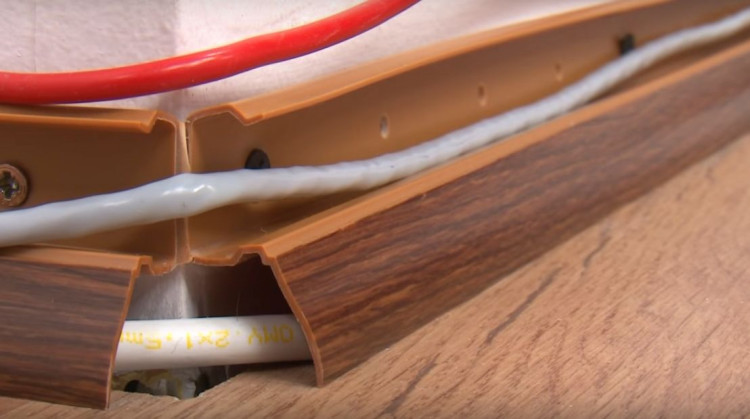 Instrukcja montażu listew podłogowych