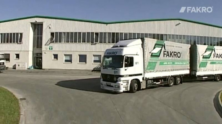 FAKRO - film o firmie