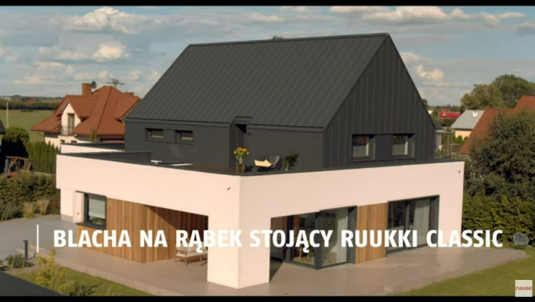 Dach i elewacja wykonana z blachy na rąbek stojący RUUKKI CLASSIC ...