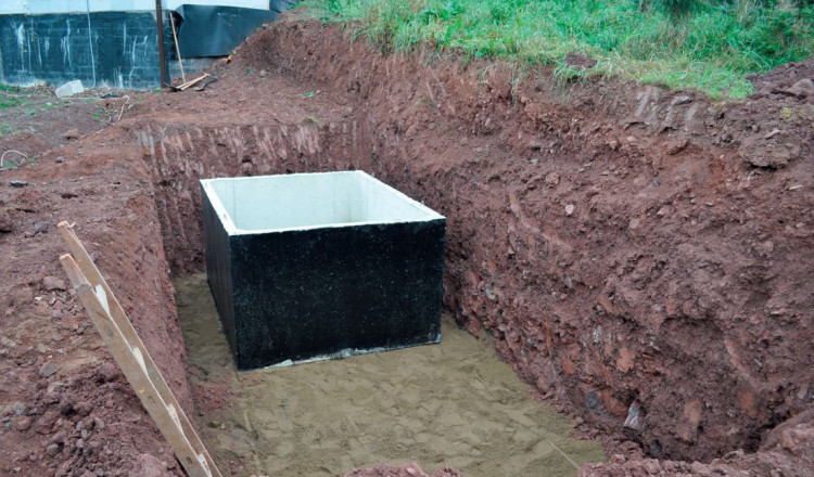 Szambo na działce - jak zbudować i o czym pamiętać?